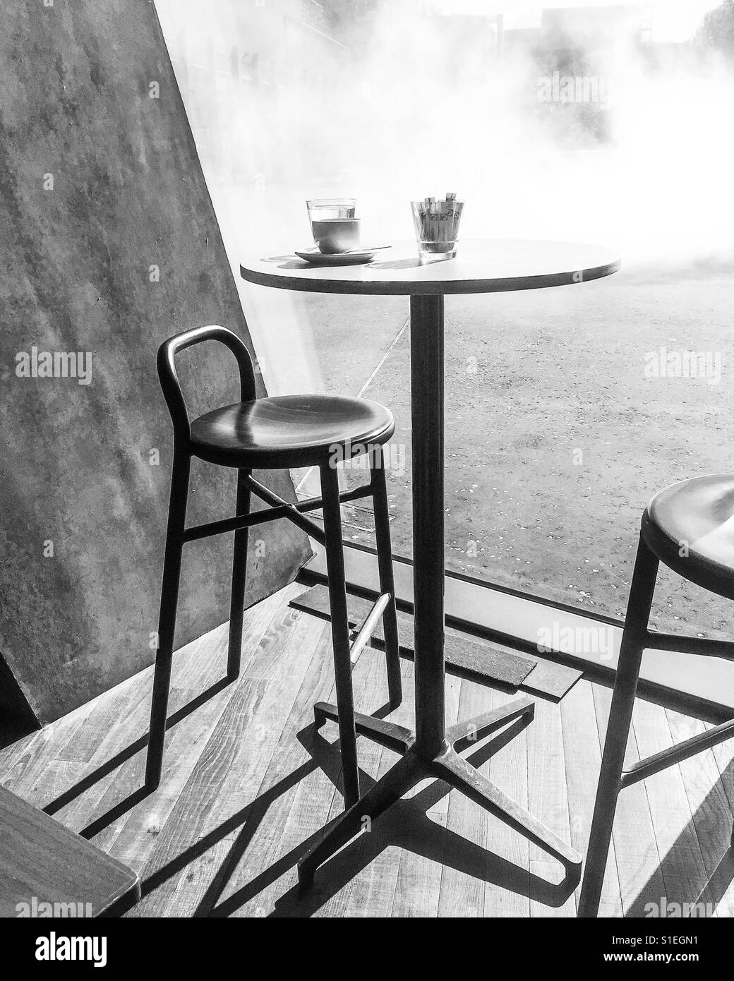 Monocrome hi-res stock photography and images - Alamy