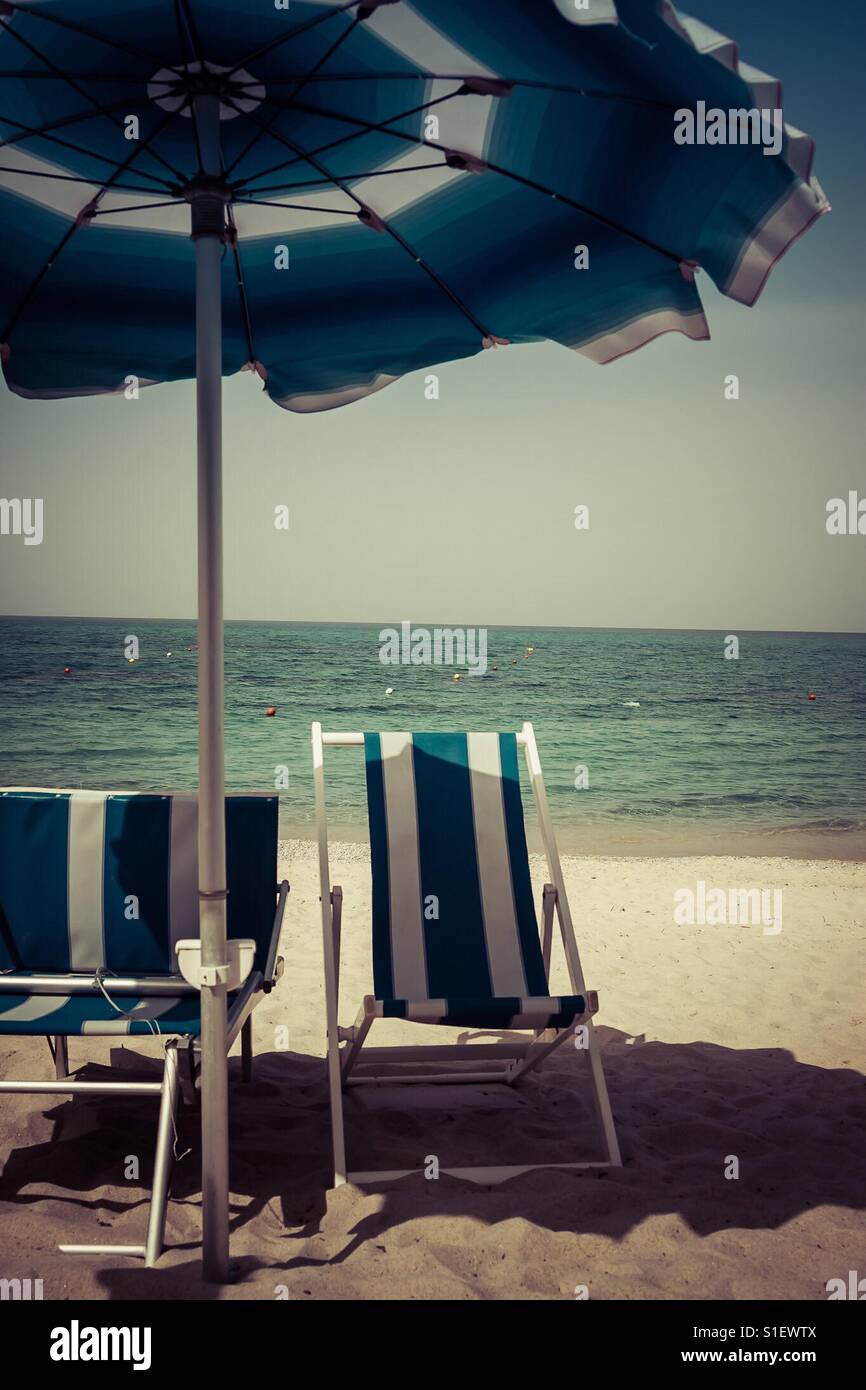 A warm day at the beach Stock Photo - Alamy