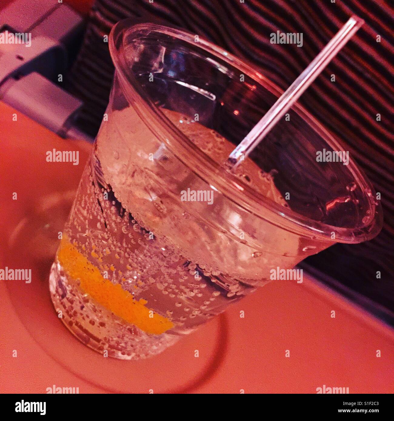 Sky high Gin & Tonic Stock Photo - Alamy