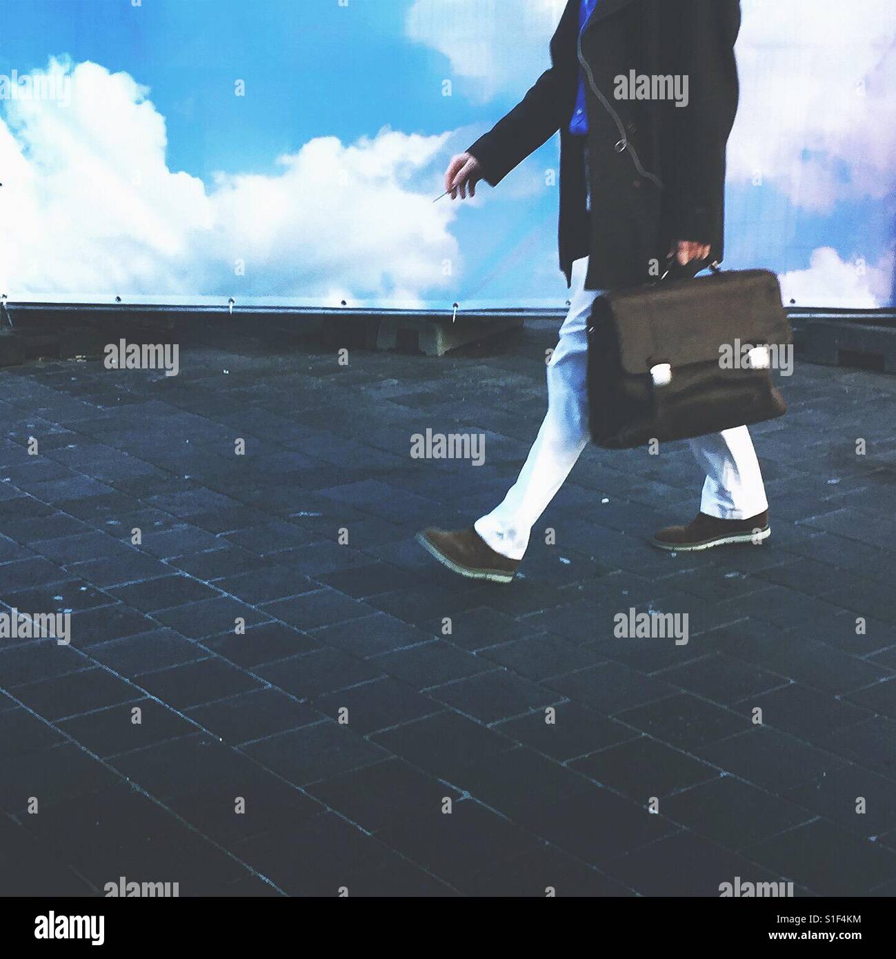 Off to work. Head in the clouds Stock Photo - Alamy