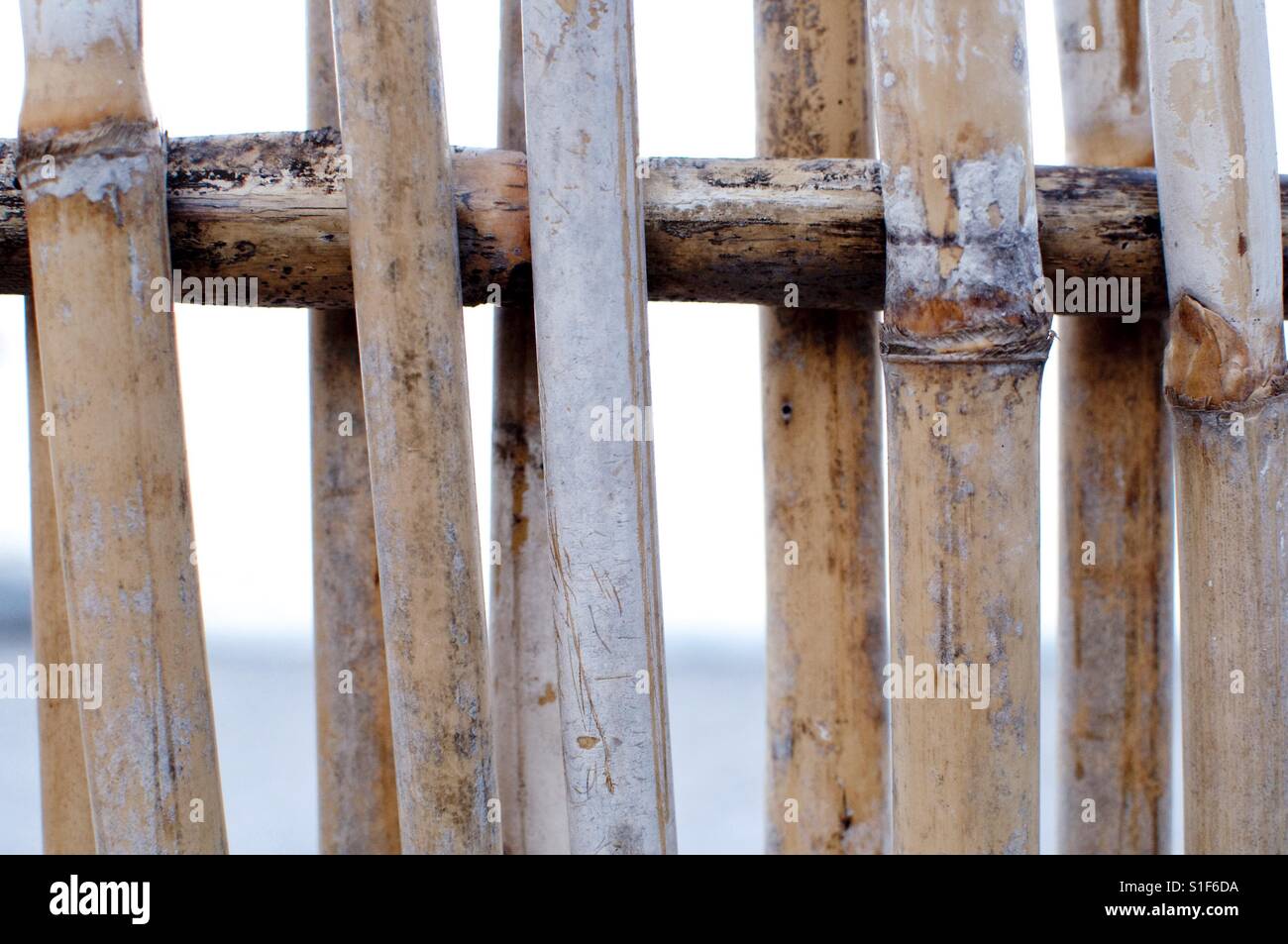 Bamboo posts hi-res stock photography and images - Alamy