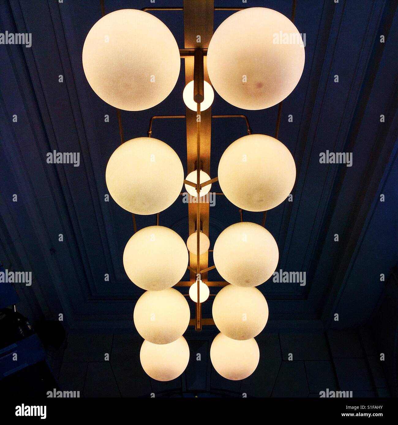 Overhead lighting hi-res stock photography and images - Alamy