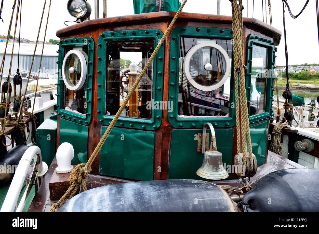 Wheelhouse windows hi-res stock photography and images - Alamy
