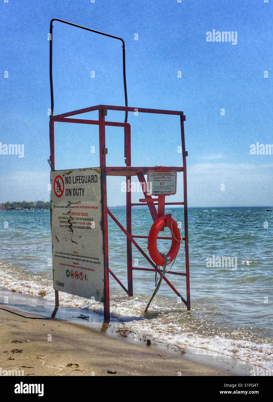 Empty lifeguard's post at the Westend Beach in Toronto Stock Photo - Alamy