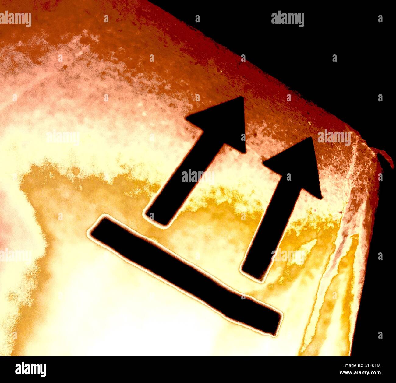 This way up arrows hi-res stock photography and images - Alamy