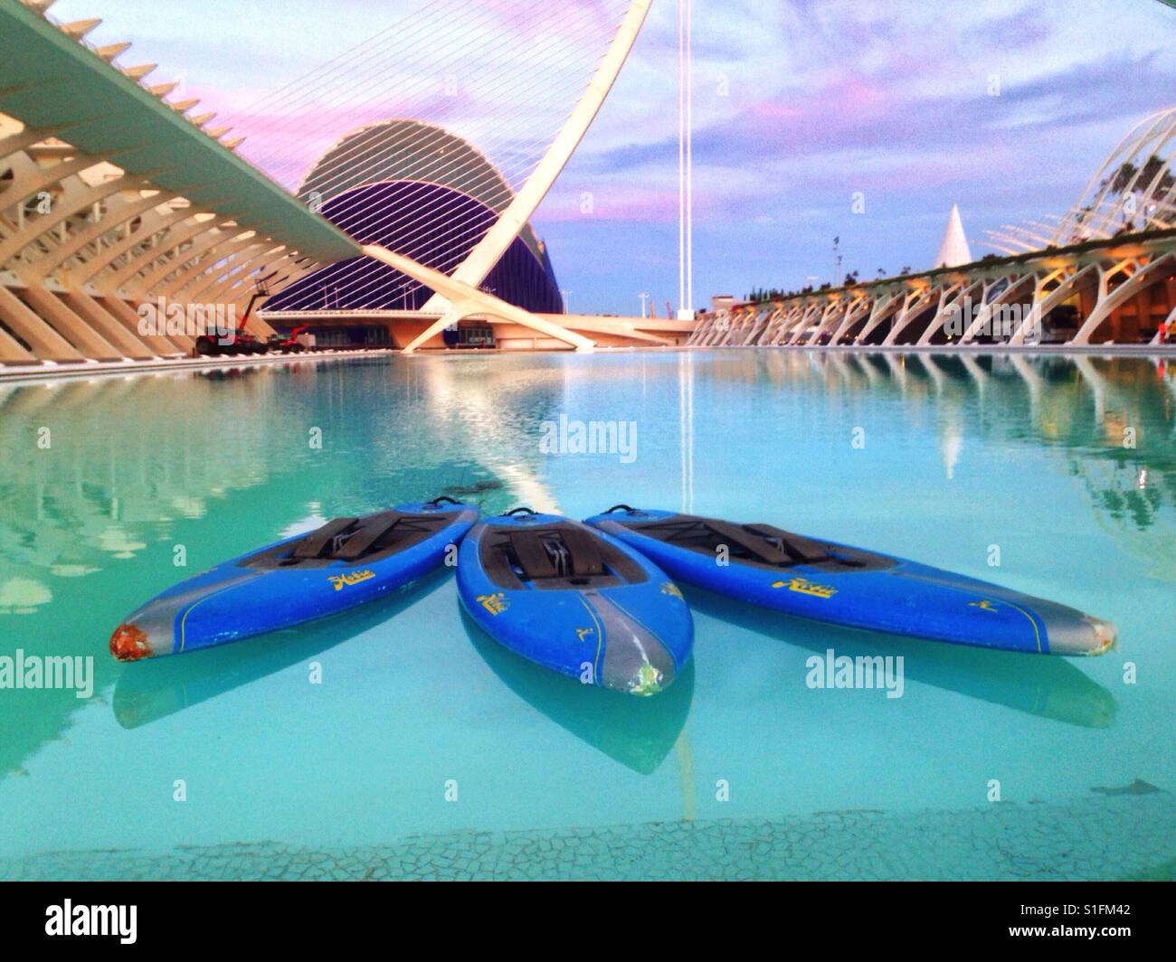 Canoes floating in a pool in Valencia, Spain Stock Photo - Alamy