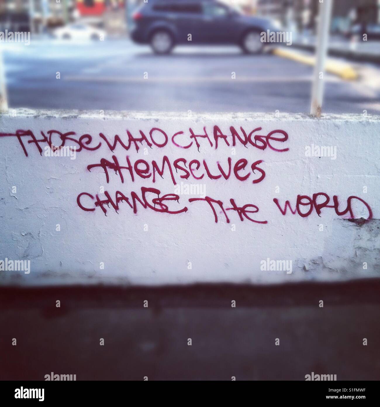 Graffiti quote hi-res stock photography and images - Alamy