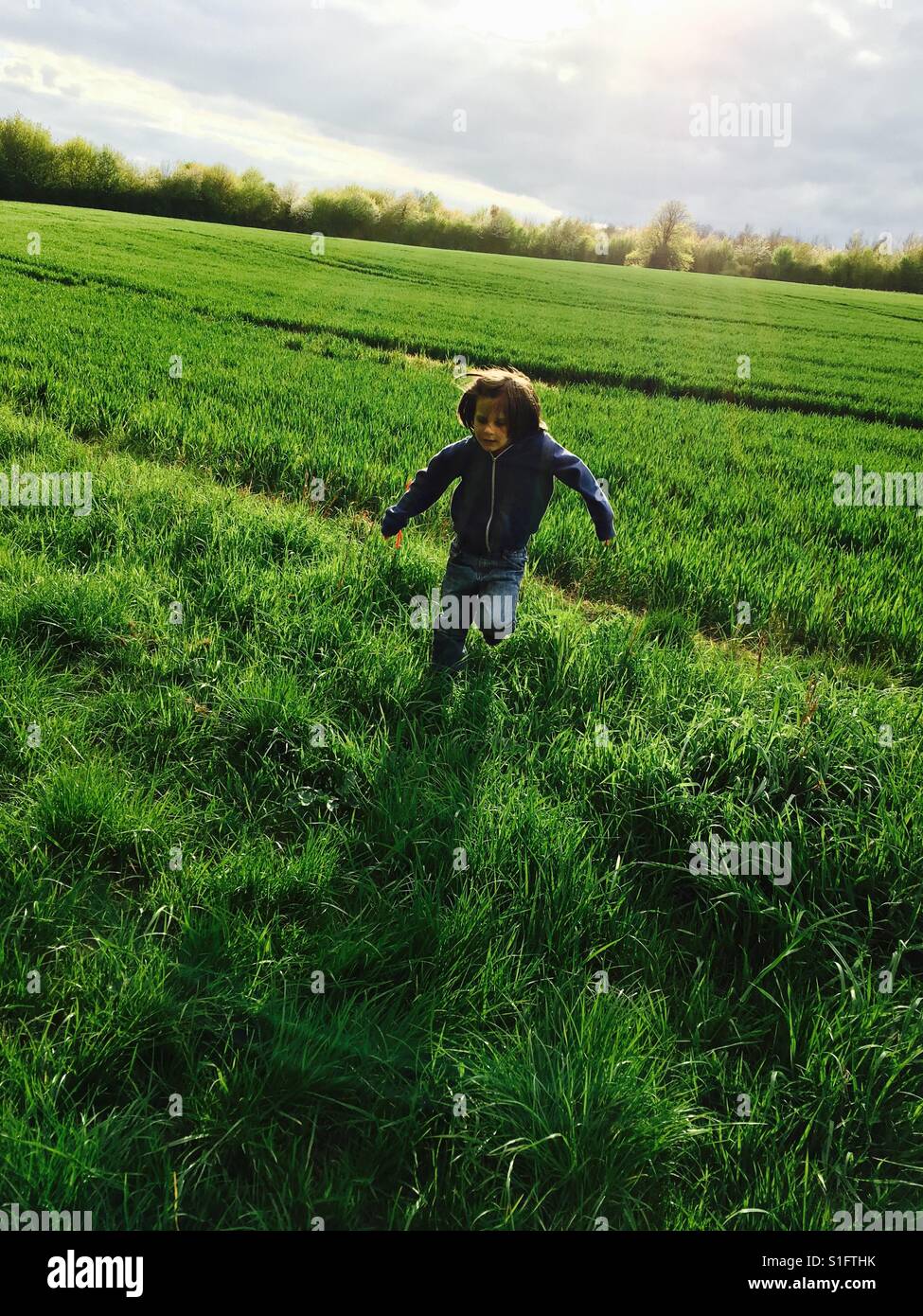 Grass farmer hi-res stock photography and images - Alamy