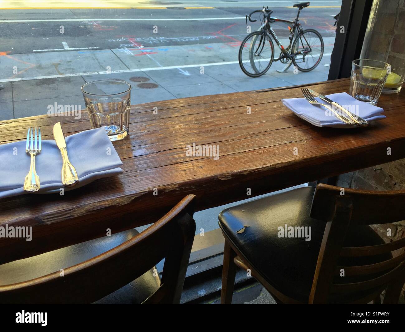 Lunch Time Drinks High Resolution Stock Photography and Images - Alamy