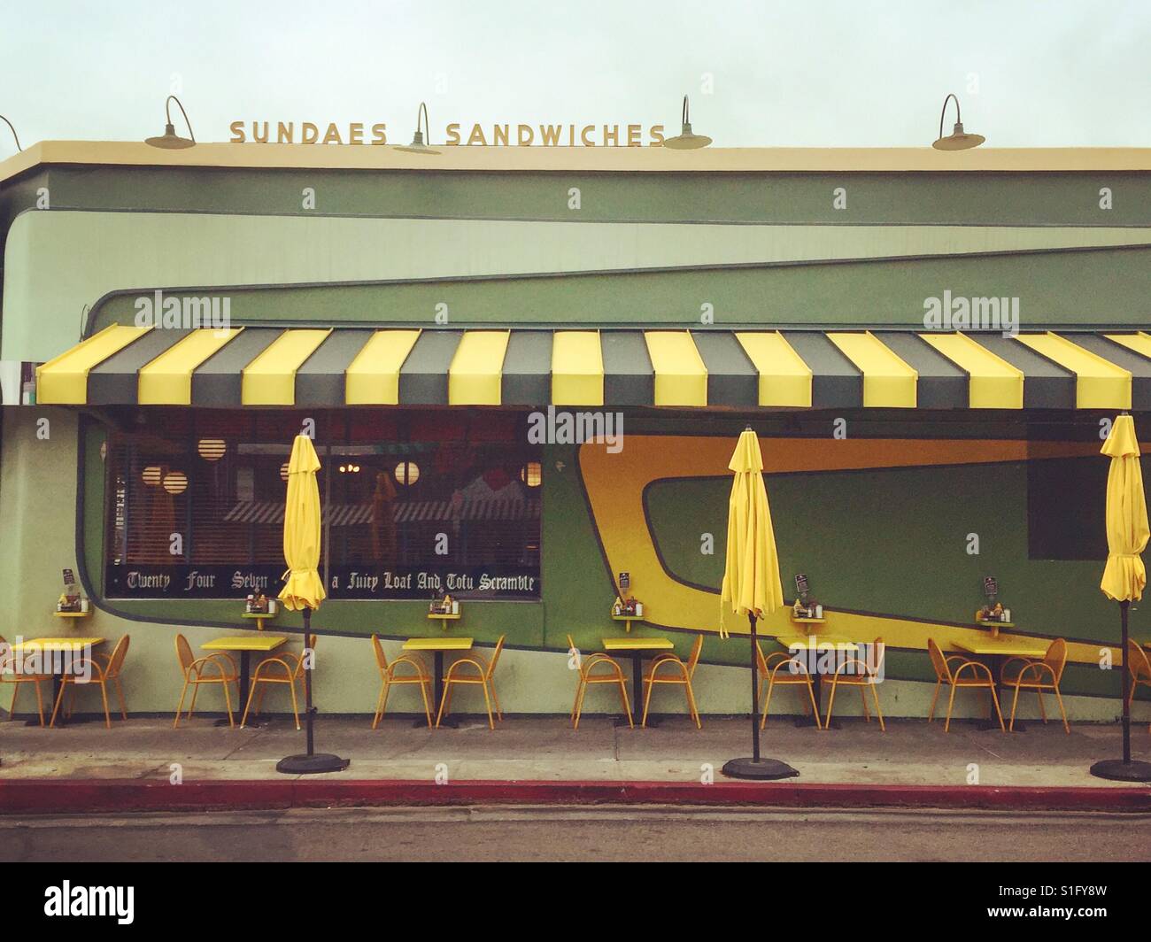 Fred 62 diner hi-res stock photography and images - Alamy