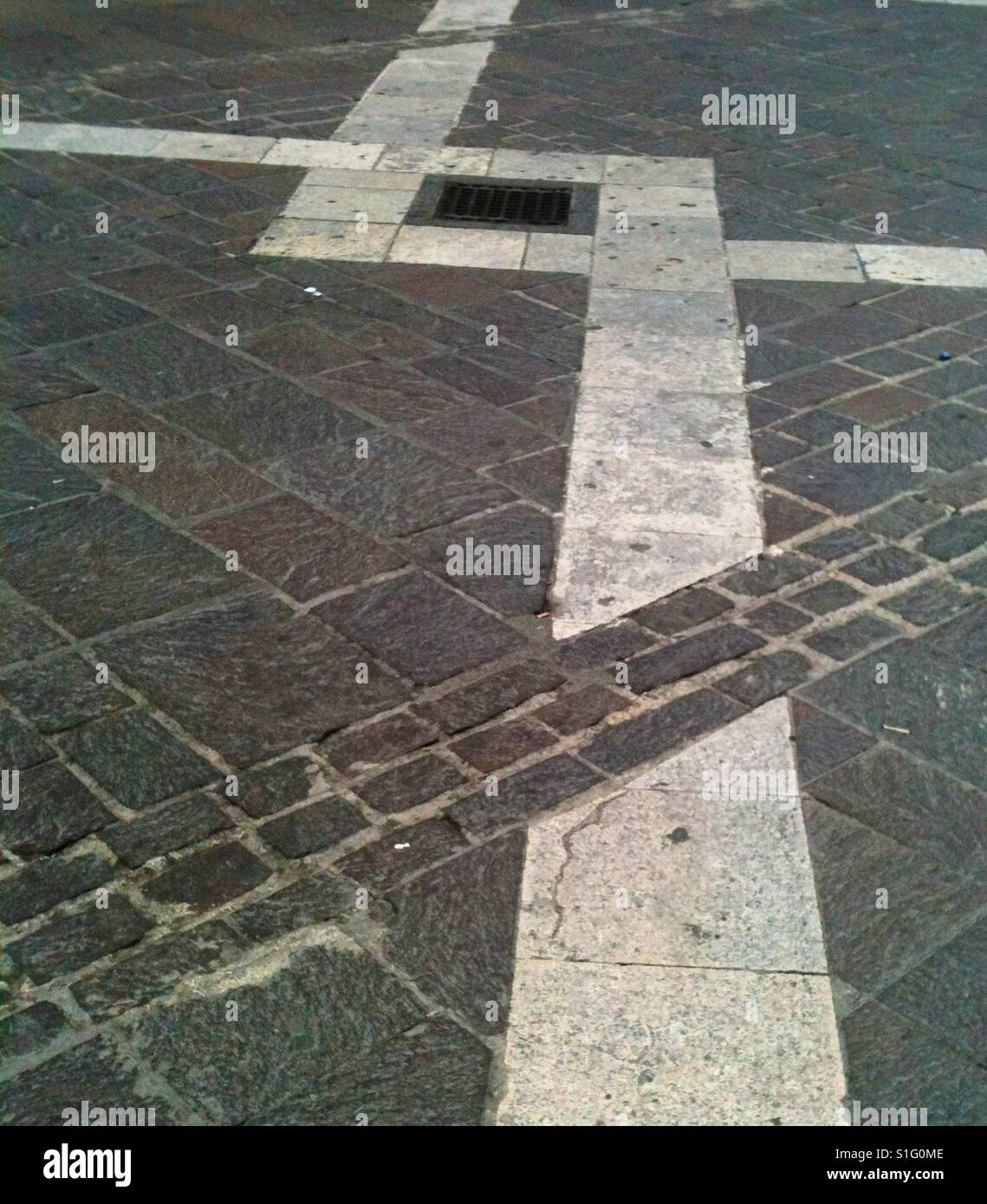 Tile pavement hi-res stock photography and images - Alamy