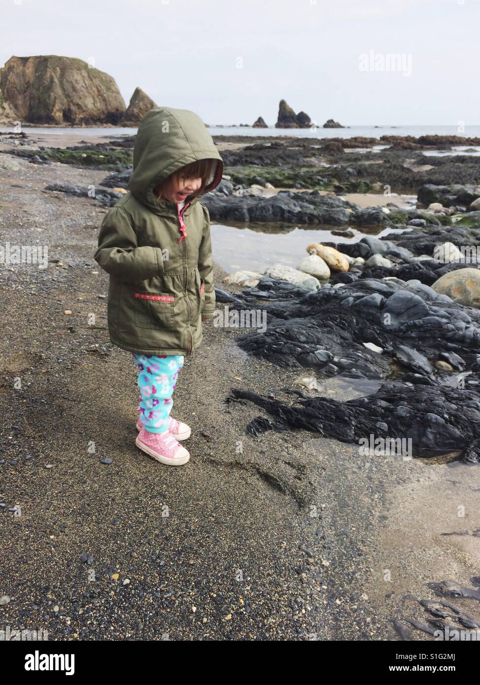 Girl ocean jacket hi-res stock photography and images - Alamy