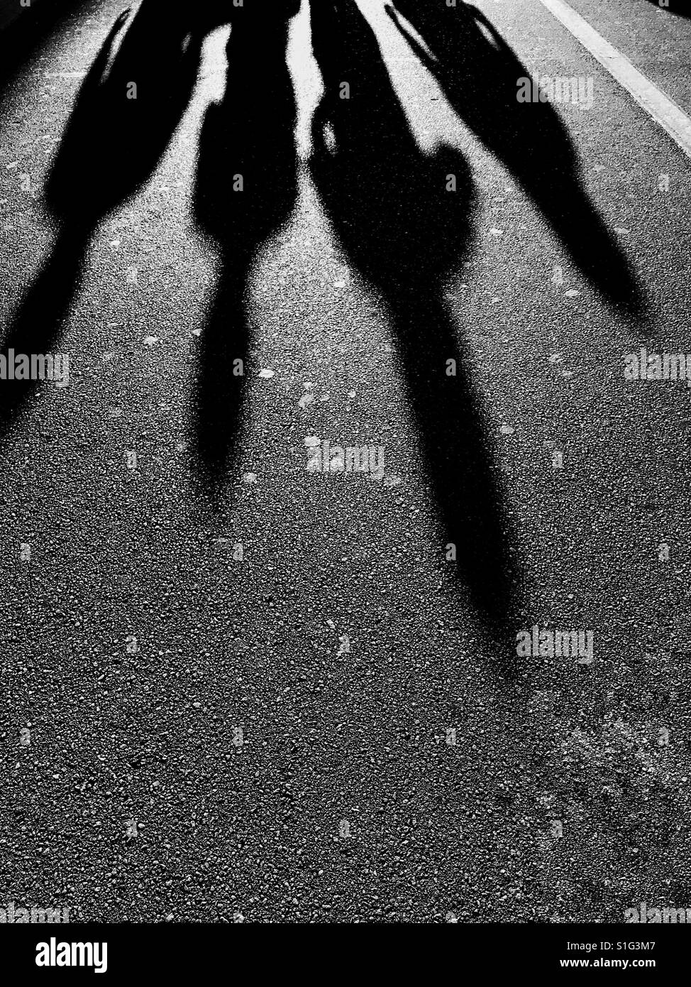 Peoples shadows hi-res stock photography and images - Alamy