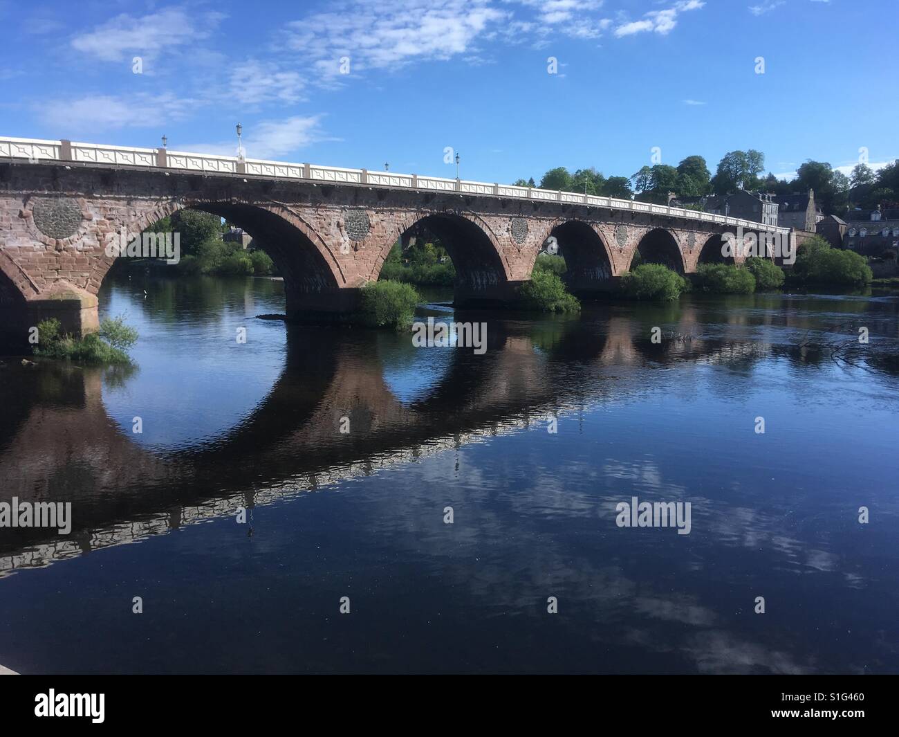 Perth scotland bridge hi-res stock photography and images - Alamy