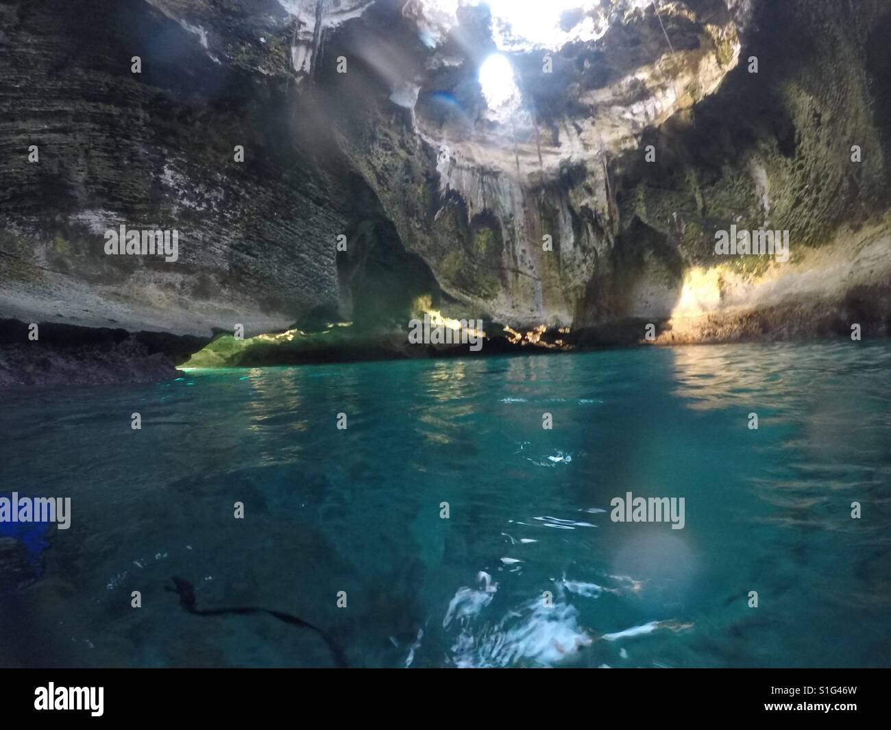 Thunderball grotto hi-res stock photography and images - Alamy