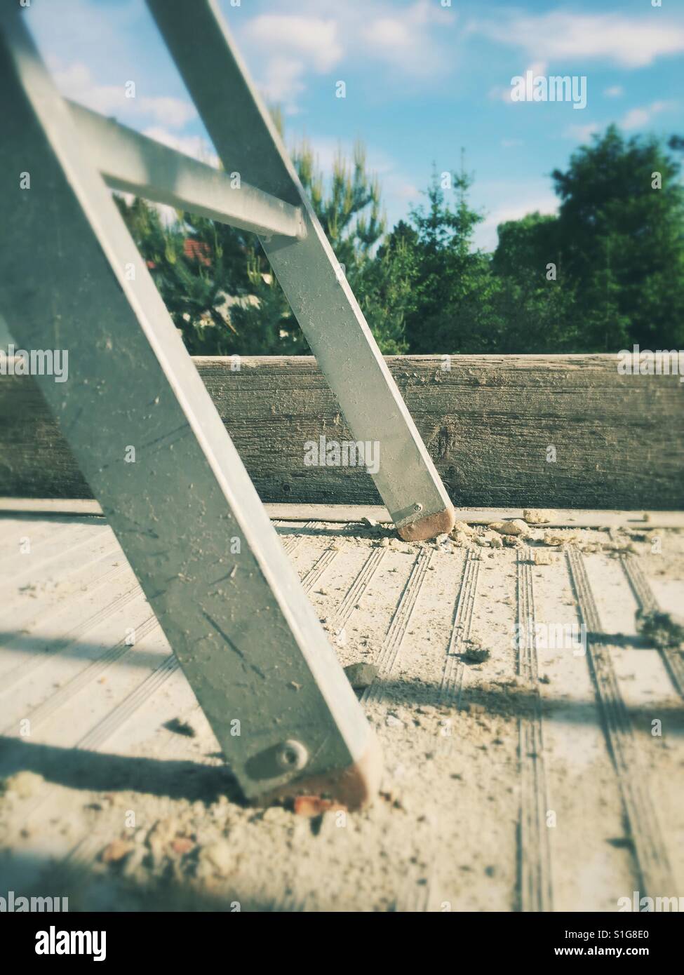 Scaffolding ladder hi-res stock photography and images - Alamy