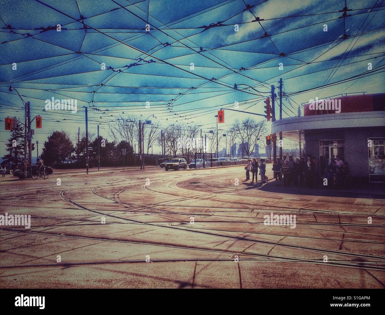 Streetcar wires hi-res stock photography and images - Alamy