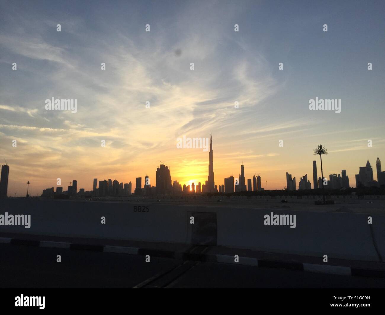 Dubai sunset hi-res stock photography and images - Alamy