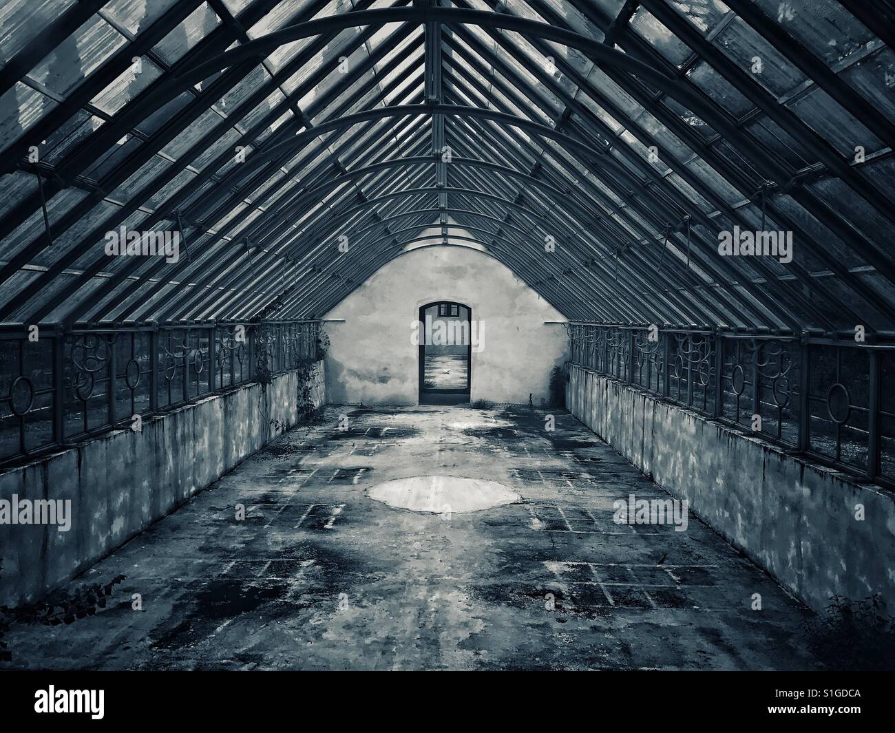 Cold storage house hi-res stock photography and images - Alamy