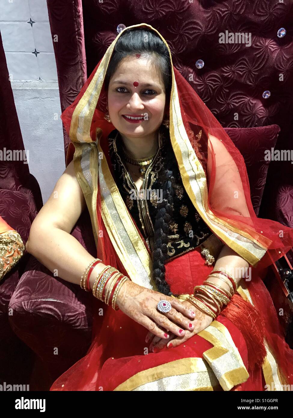 Indian bride hi-res stock photography and images - Alamy