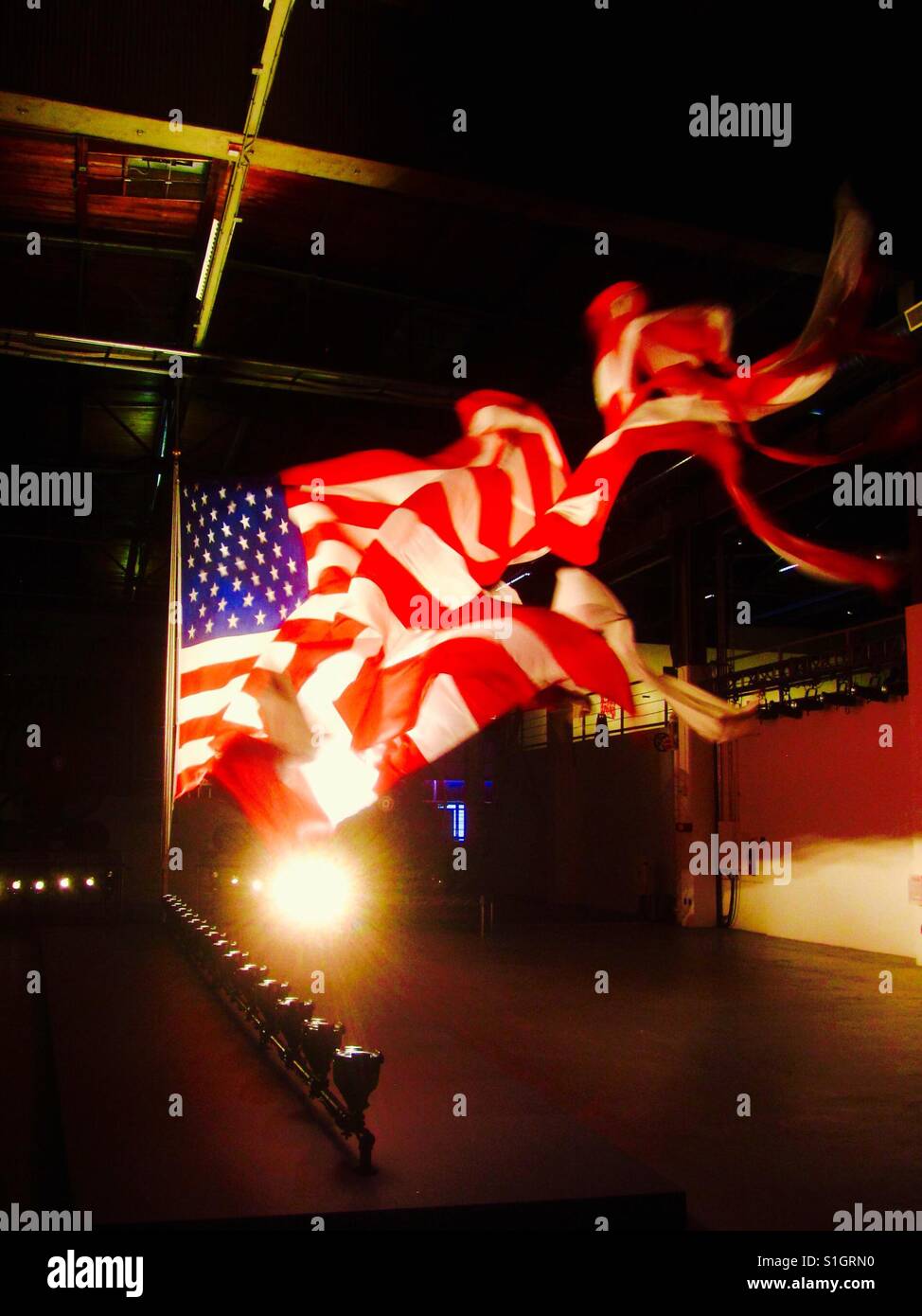 Flag installation hi-res stock photography and images - Alamy