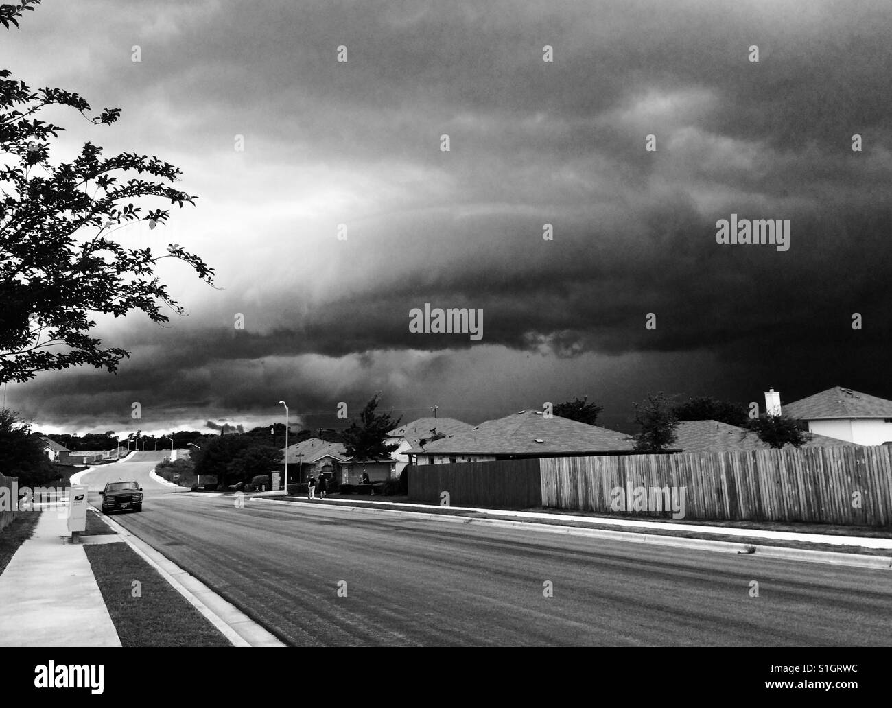 Dark storms hi-res stock photography and images - Alamy