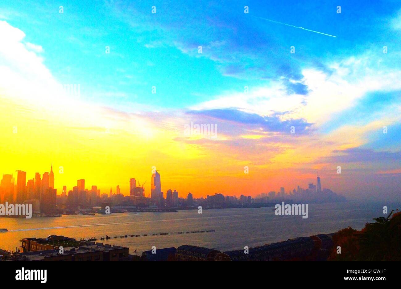 Hamilton skyline downtown hi-res stock photography and images - Alamy