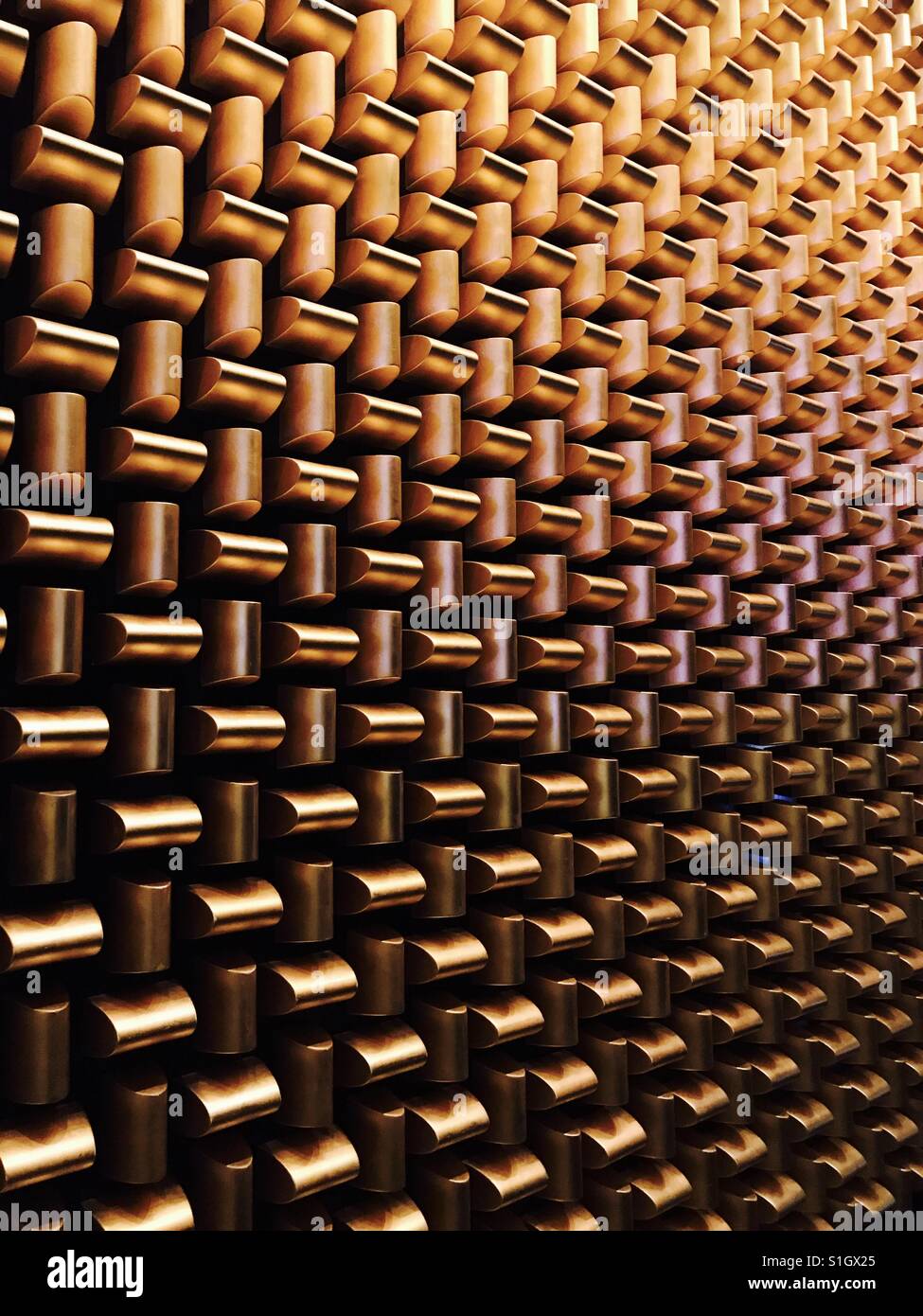 Gold wall hi-res stock photography and images - Alamy