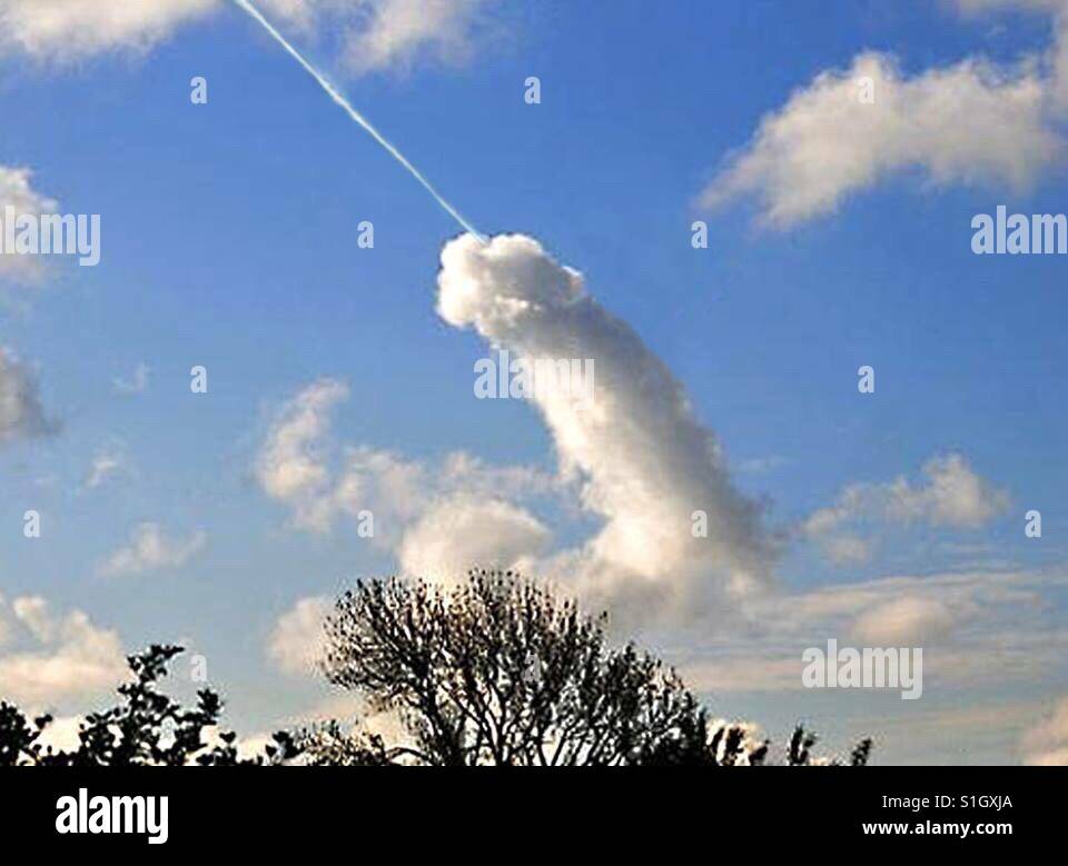 Cloud Random formation Stock Photo - Alamy