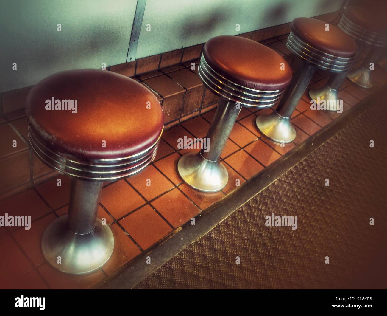 Stools diner counter hi-res stock photography and images - Alamy