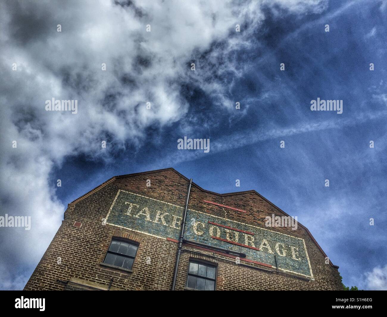 Courage brewery hi-res stock photography and images - Alamy