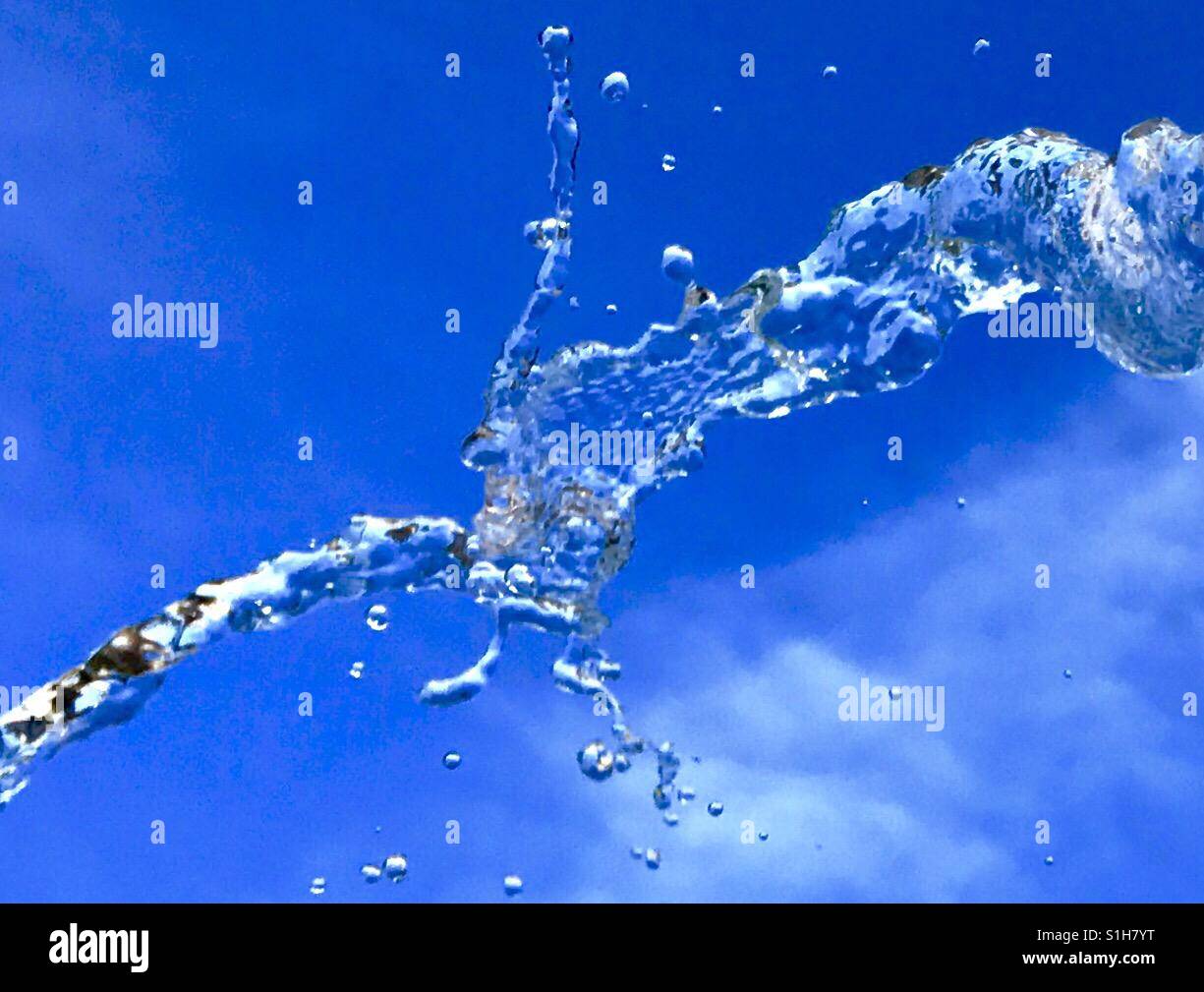 Hose flow hi-res stock photography and images - Alamy