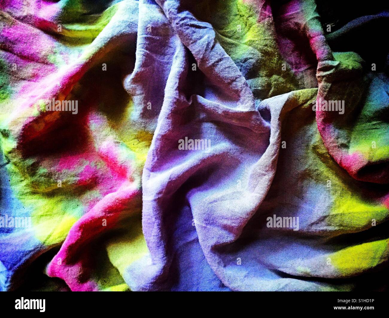 Paint cloth hi-res stock photography and images - Alamy