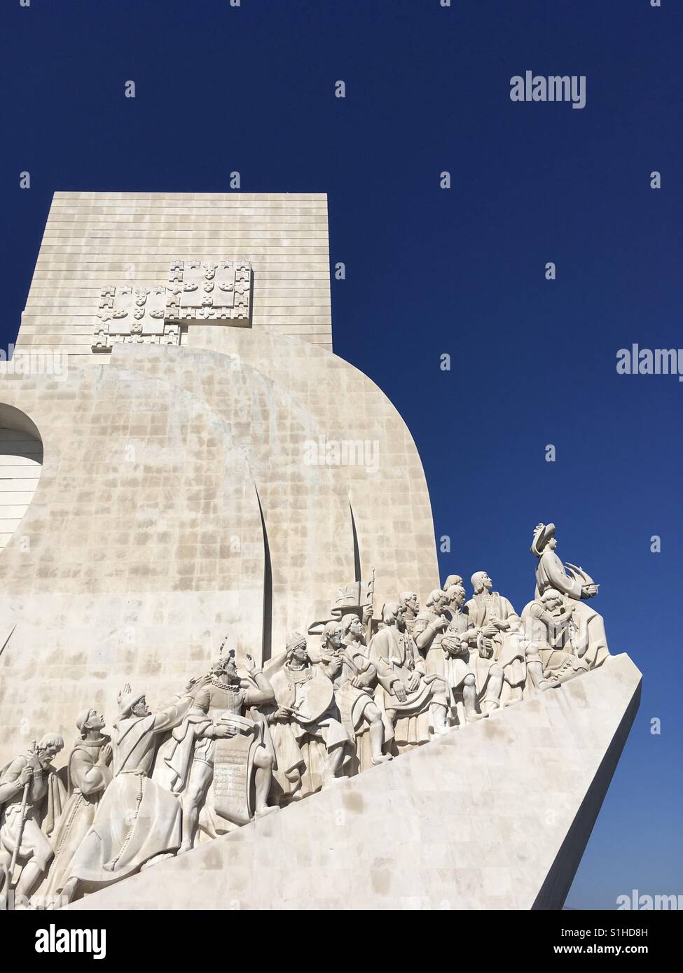 Monument to the Discoveries Stock Photo - Alamy