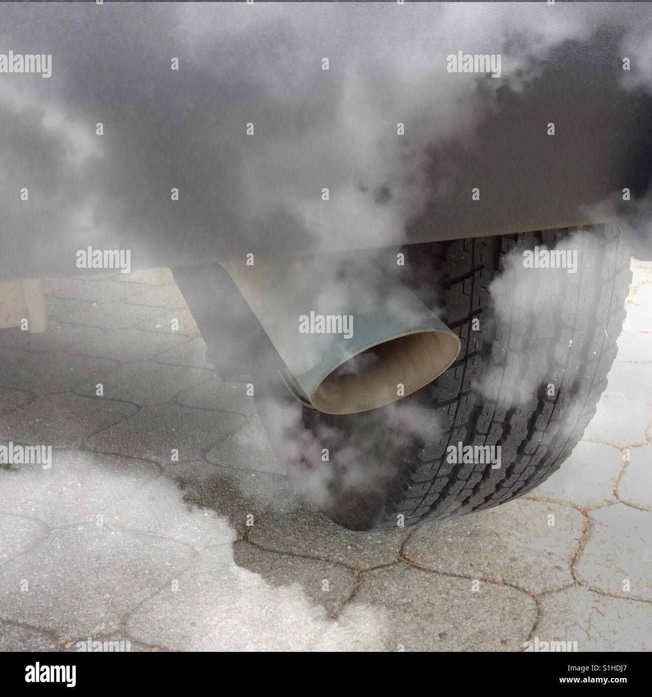 Diesel truck pollution hi-res stock photography and images - Alamy