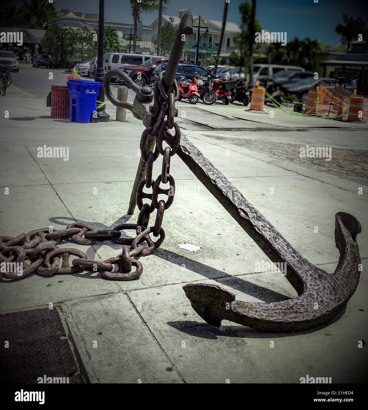 Anchor and chain Stock Photo - Alamy