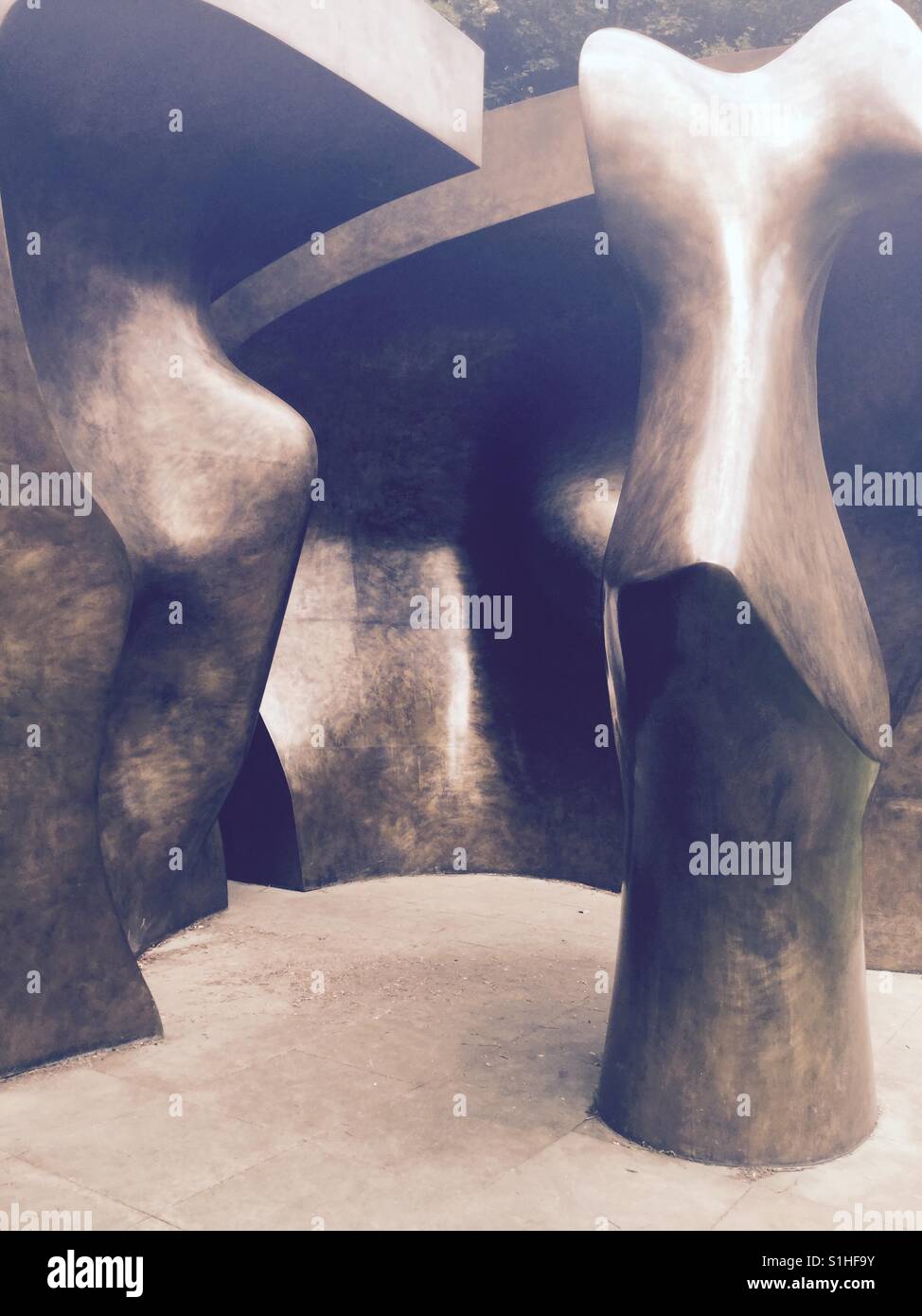 Surrealist statue hi-res stock photography and images - Alamy