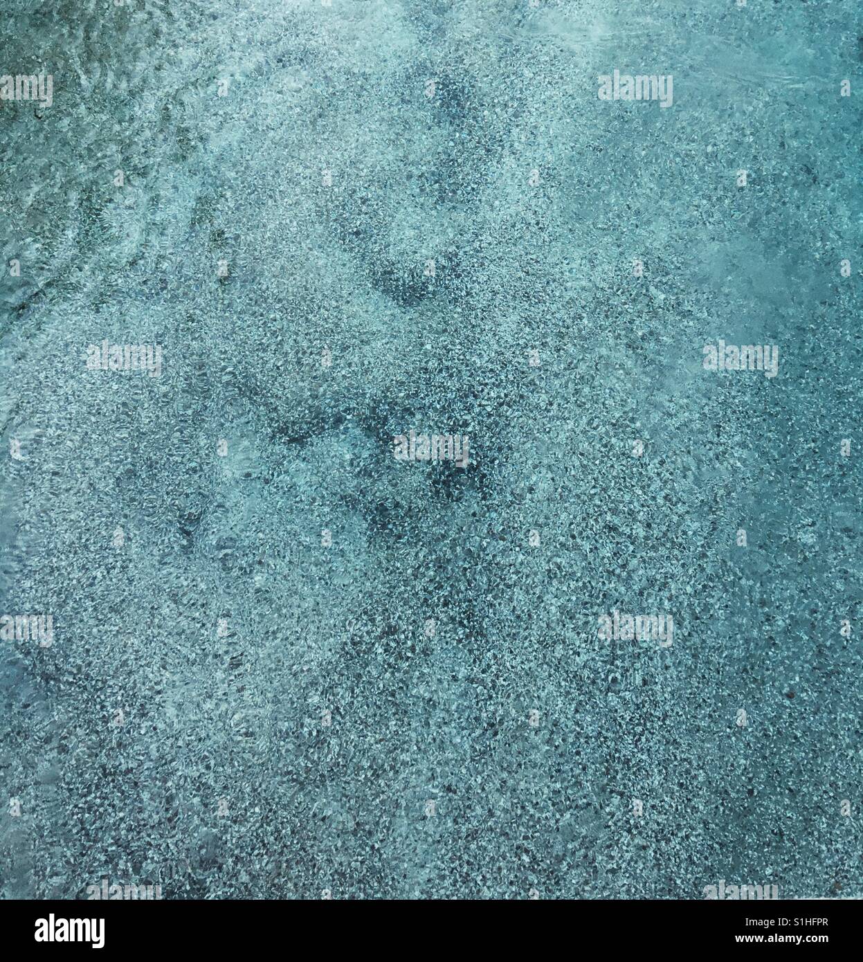 Looking through water hi-res stock photography and images - Alamy