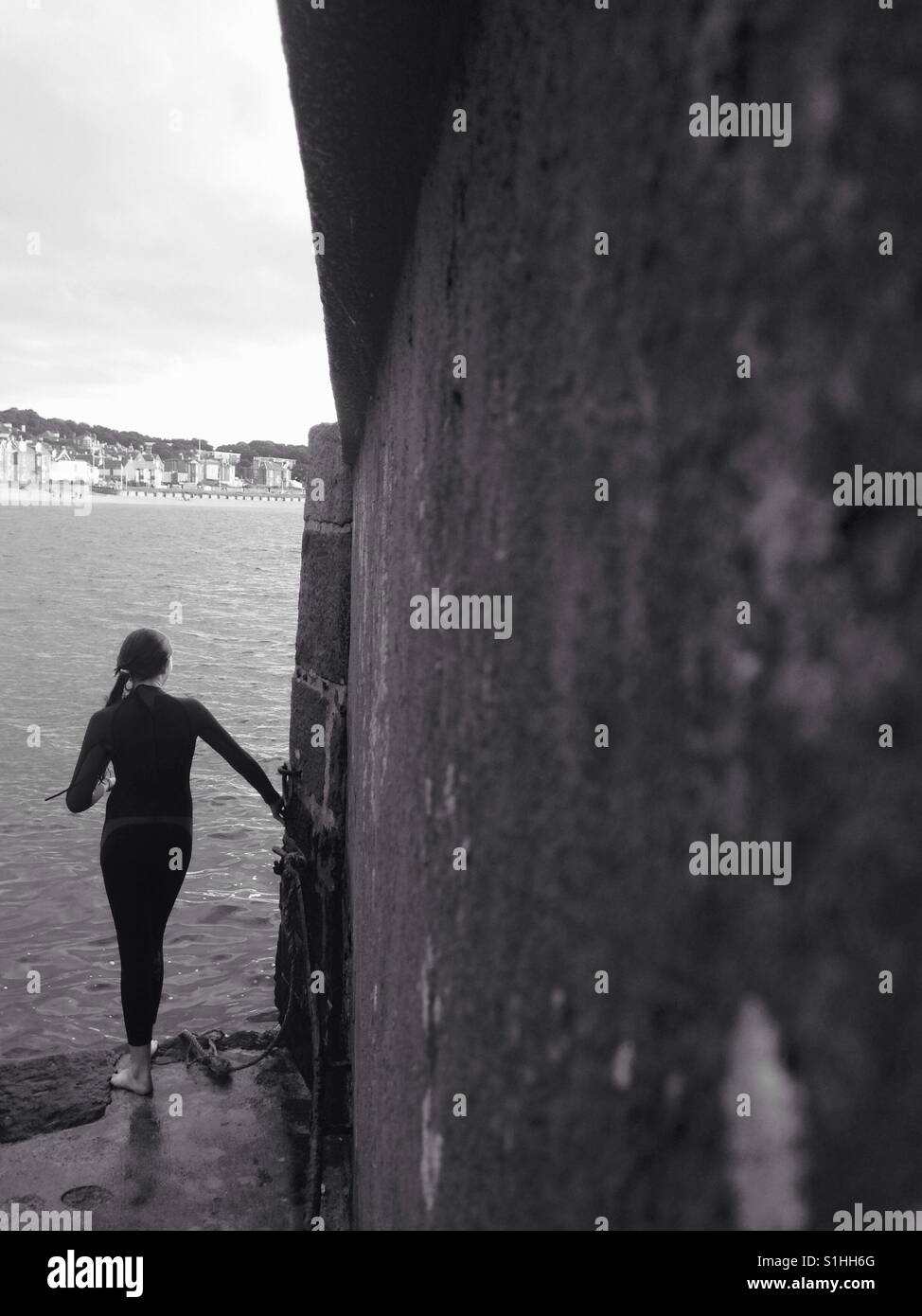 Harbour jumping hi-res stock photography and images - Alamy