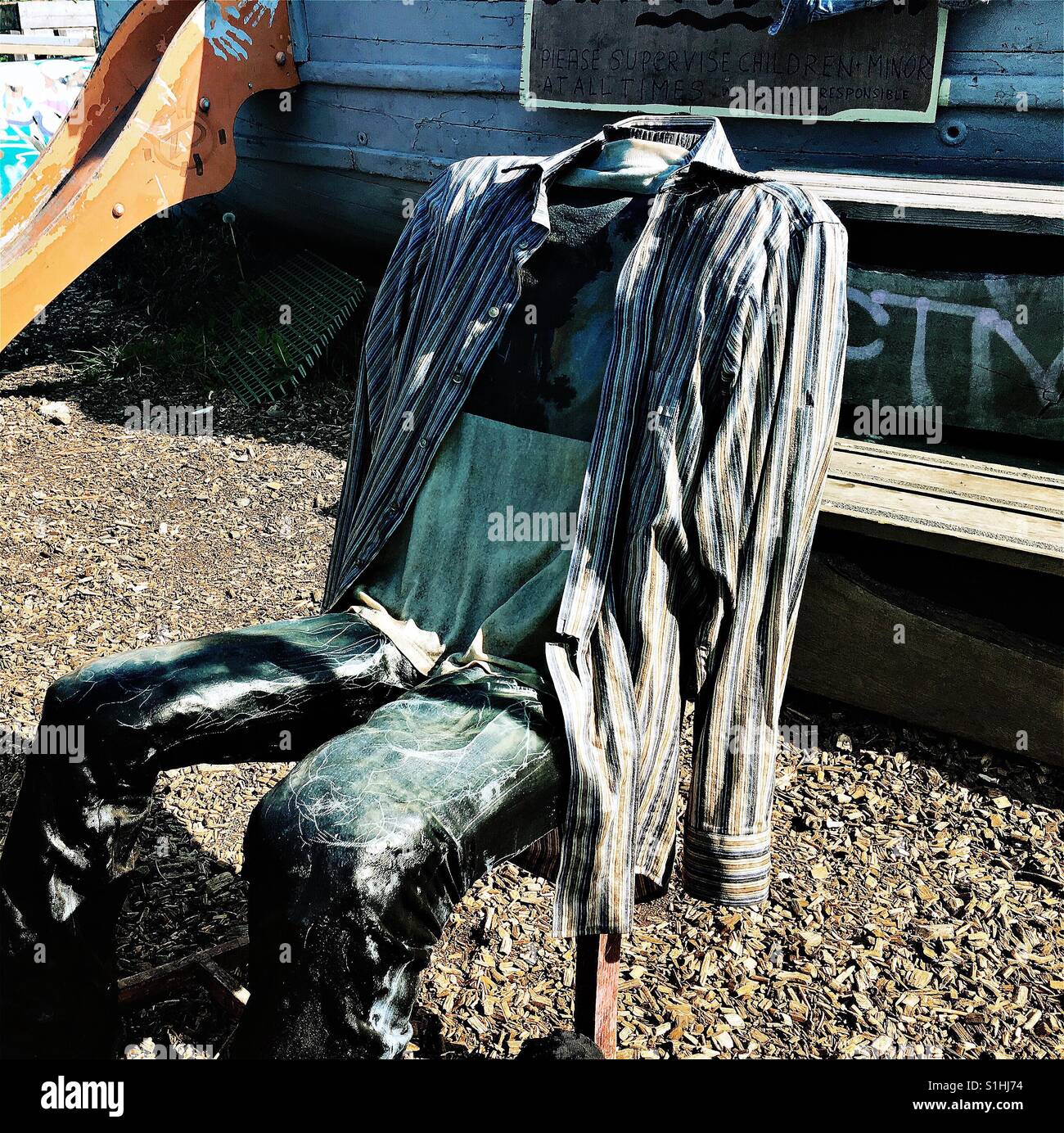 Cloth sculpture hi-res stock photography and images - Alamy