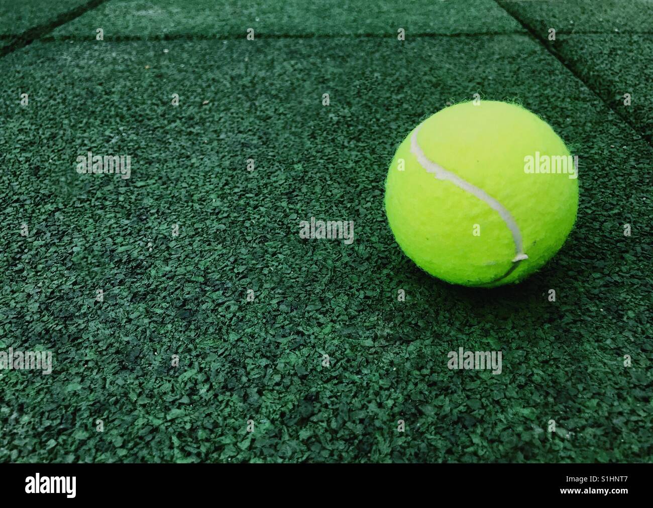 Tennis_ball hi-res stock photography and images - Alamy