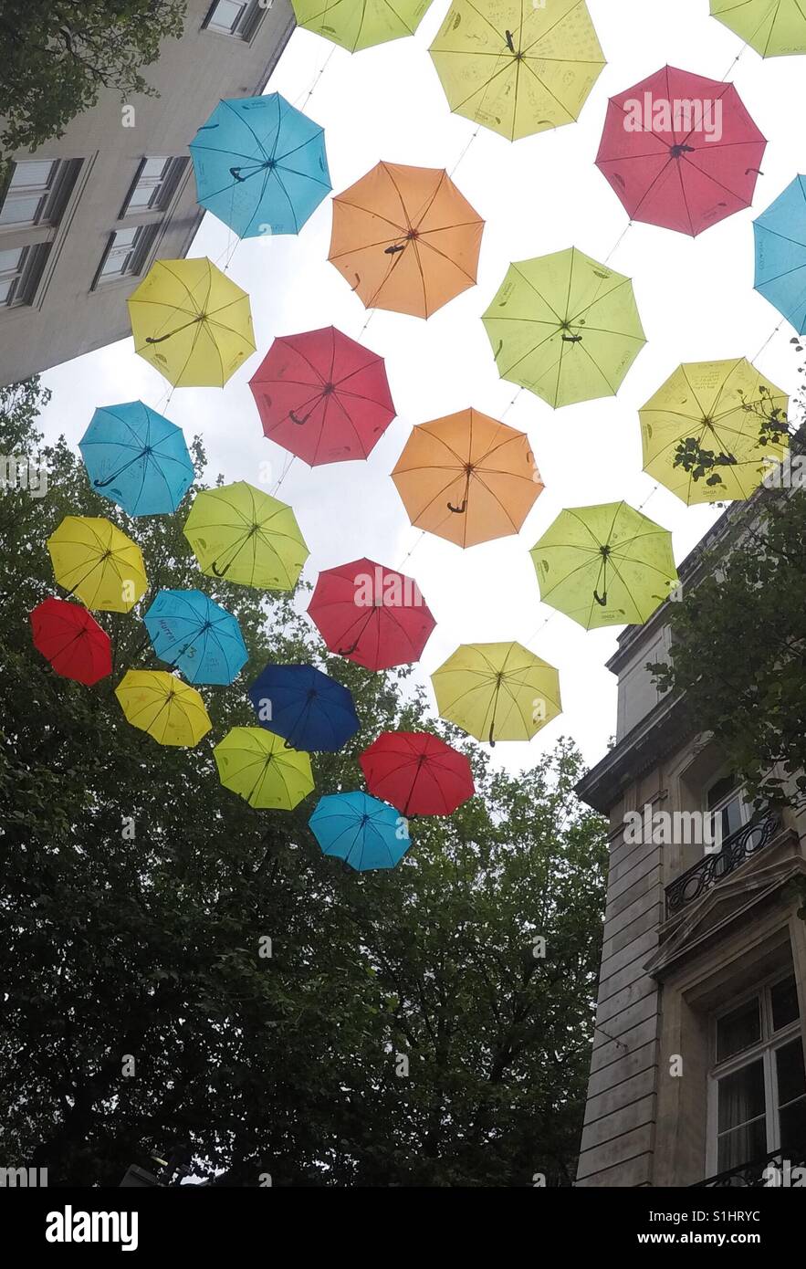 Umbrella project hi-res stock photography and images - Alamy
