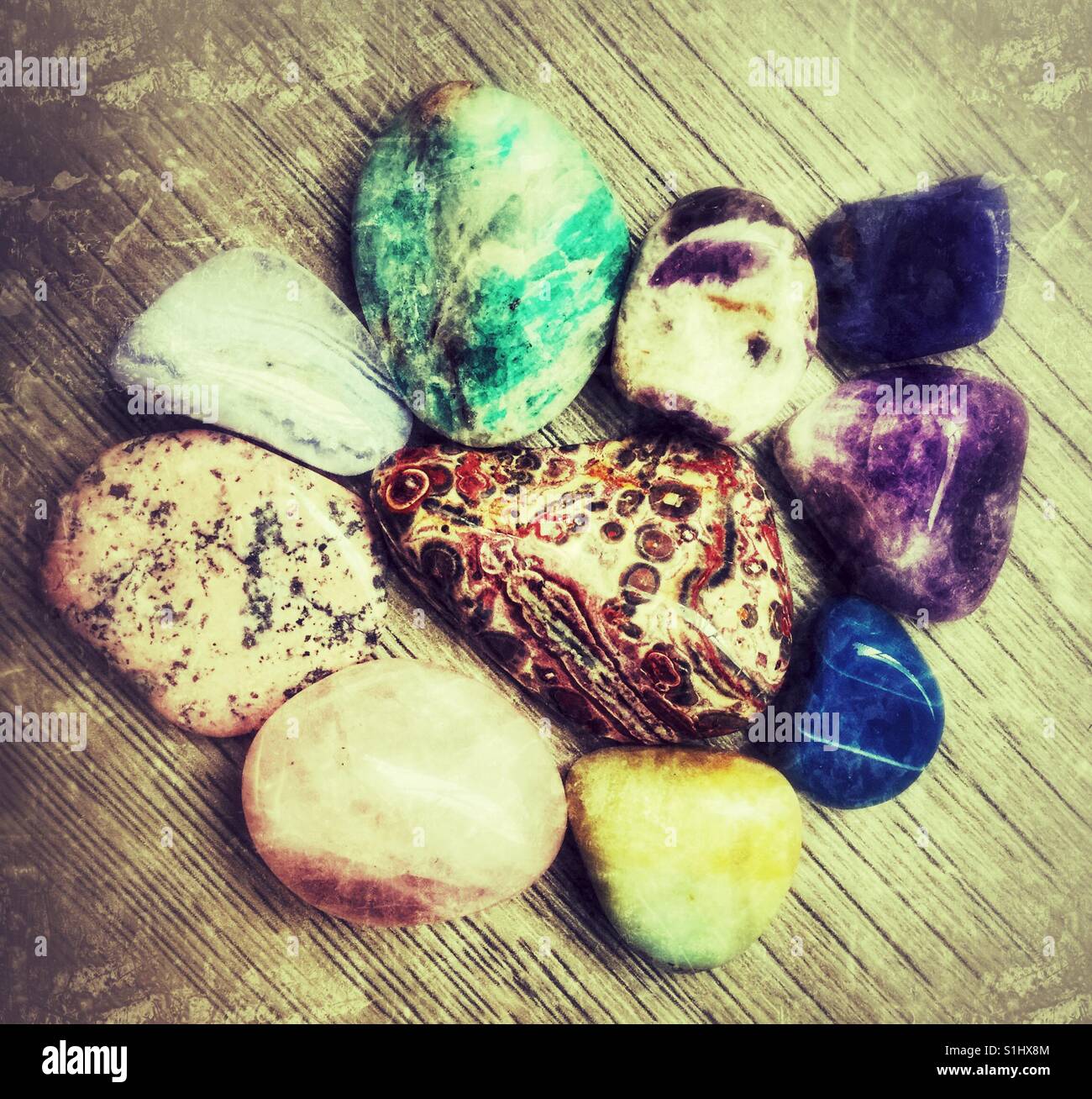 Collection of small stones hi-res stock photography and images - Alamy