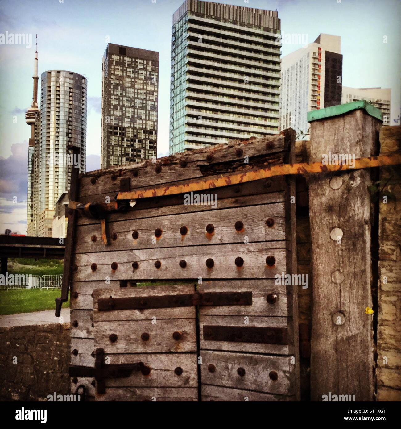 Historic Fort meets modern skyscrapers Stock Photo - Alamy