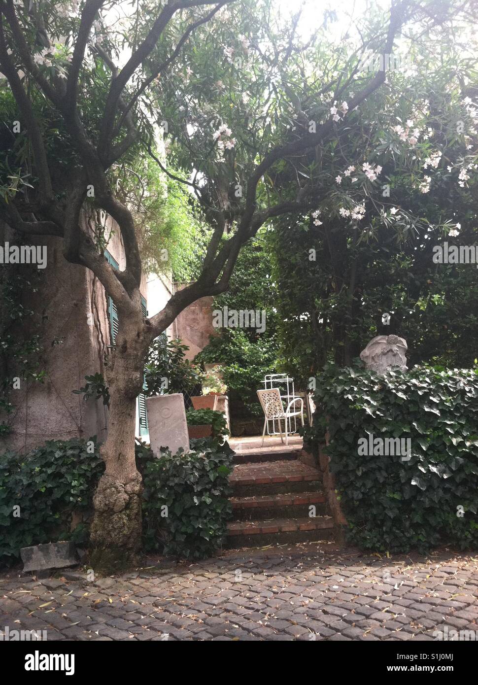 Secret rome hi-res stock photography and images - Alamy