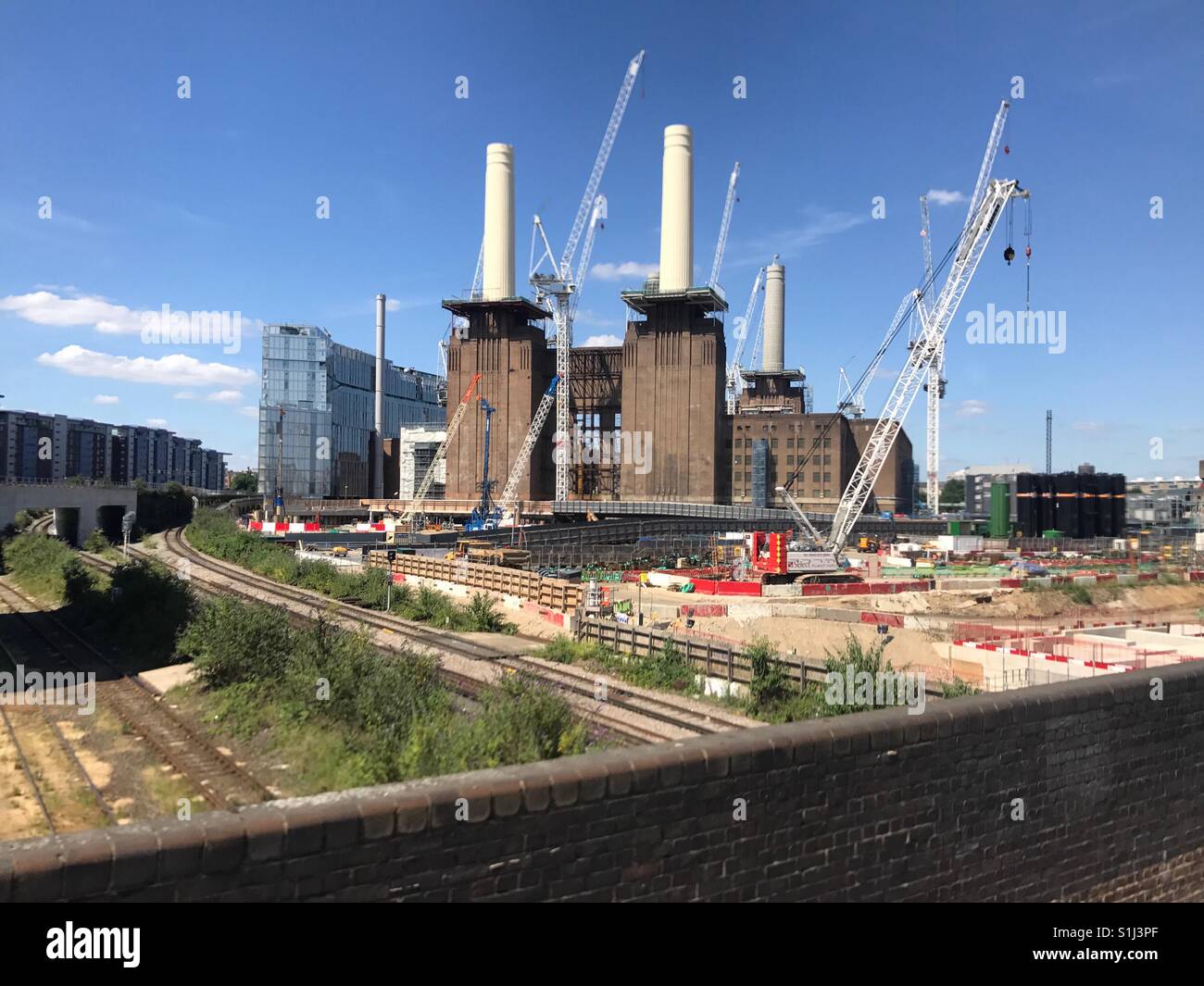 London battersea power station hi-res stock photography and images - Alamy