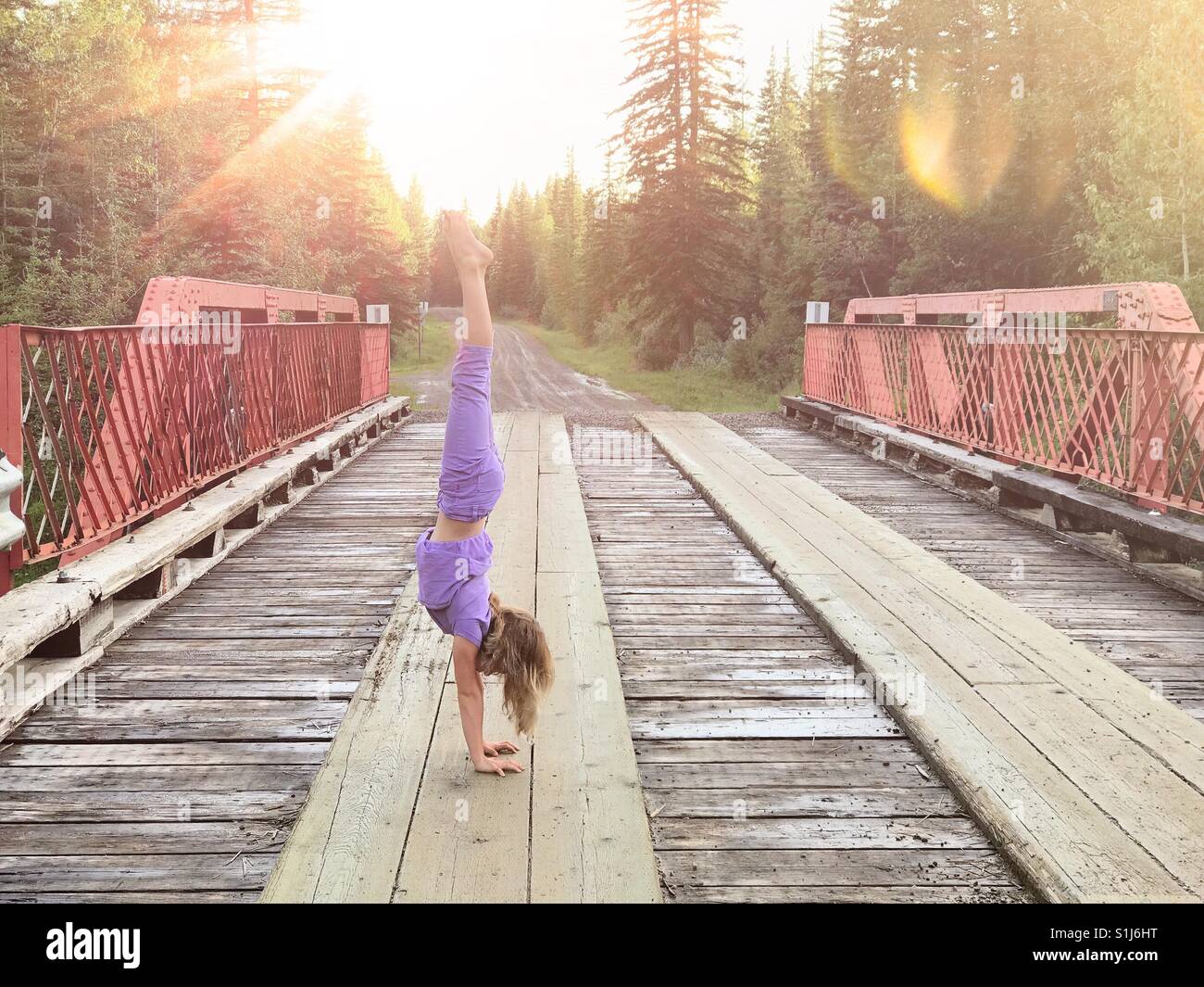 Gymnast handstand hi-res stock photography and images - Alamy