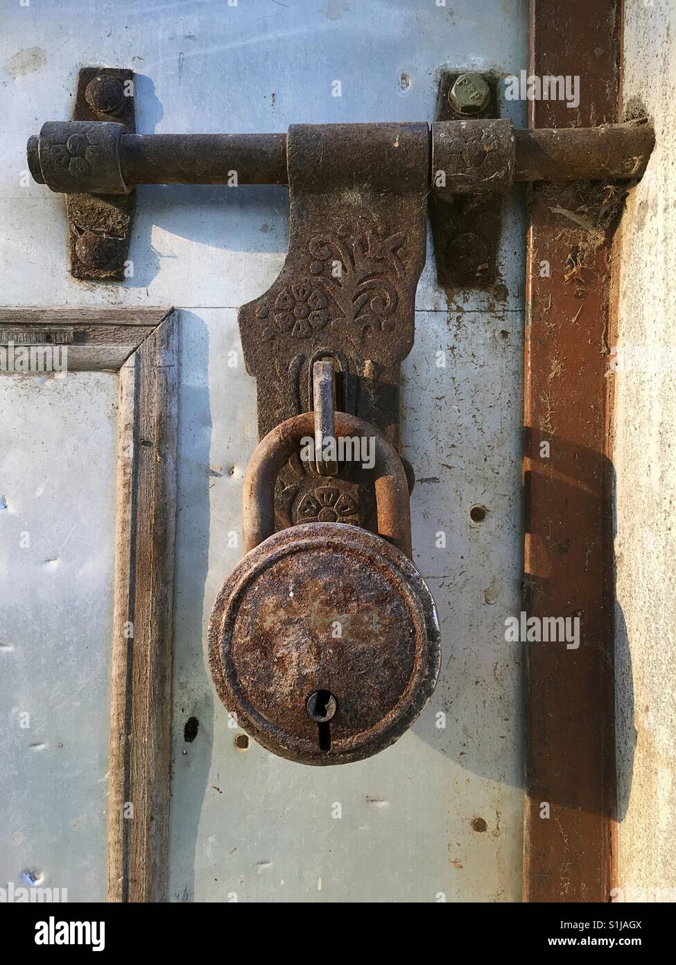 Old padlock on door Stock Photo - Alamy