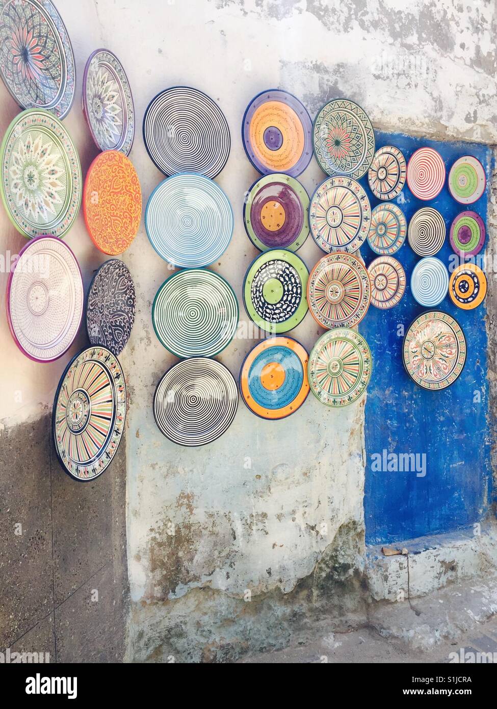Moroccan plates, Essaouira Morocco Stock Photo - Alamy