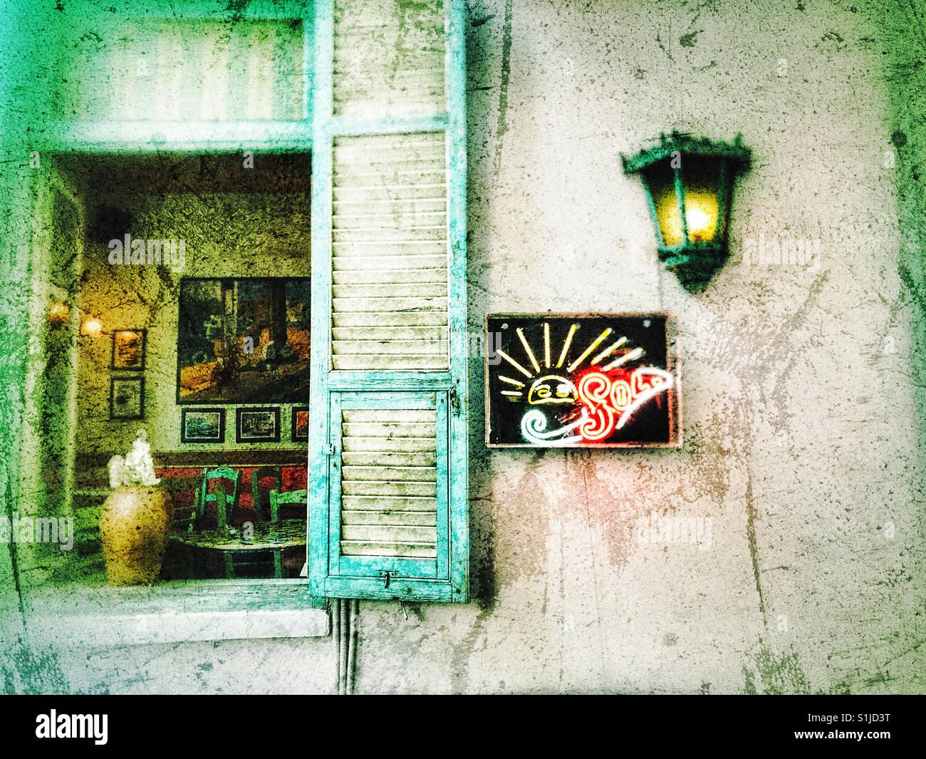 Exterior with interior view hi-res stock photography and images - Alamy